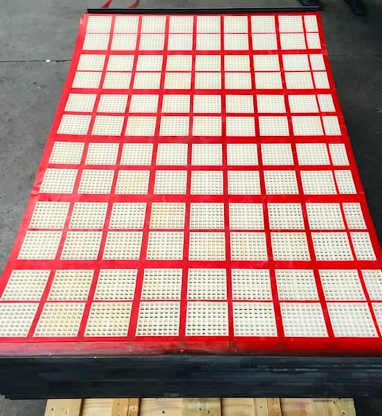 PU panels for a 3-deck 6×20 screen box - YUDIN Equipment
